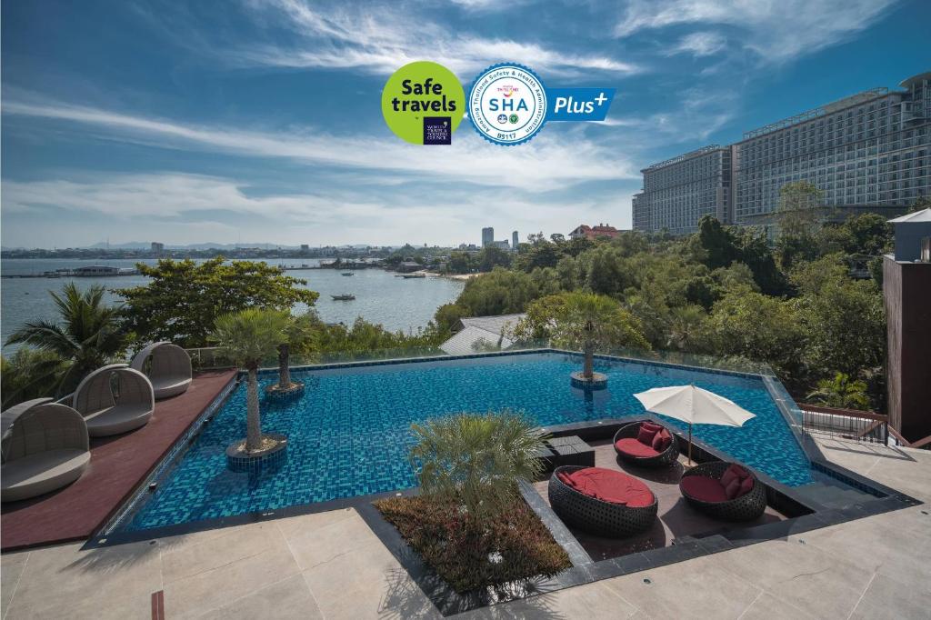 Way Hotel Pattaya - Skyred Thailand | Serve Tour Packages | Activities ...